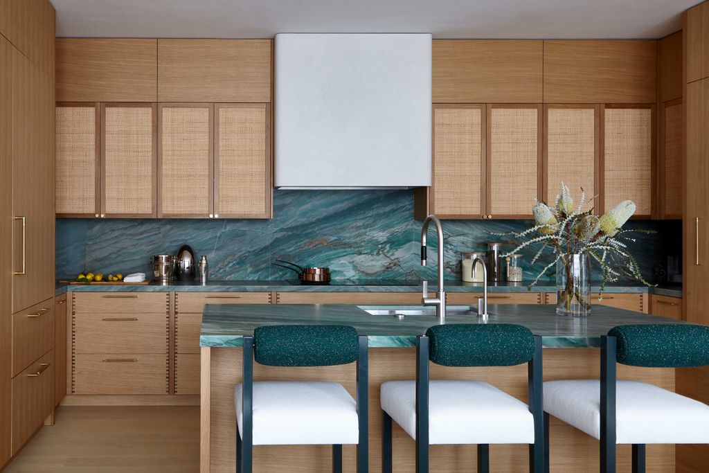 The new countertop color trend that makes kitchens pop | Livingetc