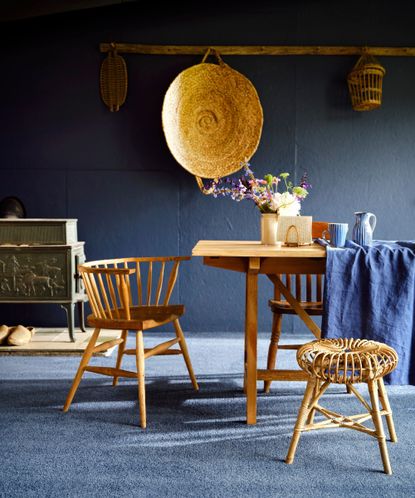 How to fix ripped carpet: 5 steps to restore its appearance | Homes and ...