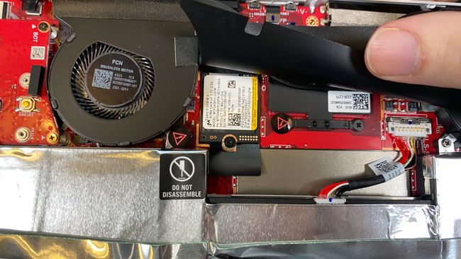 Asus ROG Ally Review (Z1 Extreme): Lighter and Brighter | Tom's Hardware