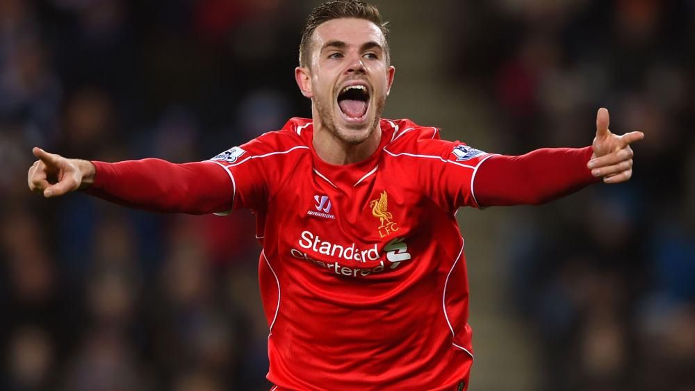 Henderson happy to wait on new Liverpool deal | FourFourTwo