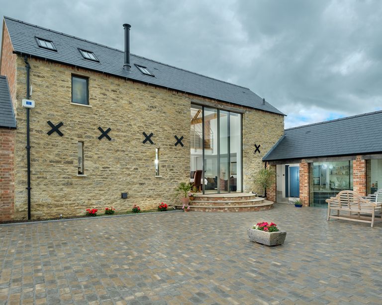 Barn conversion ideas – ways to transform old farm buildings into ...