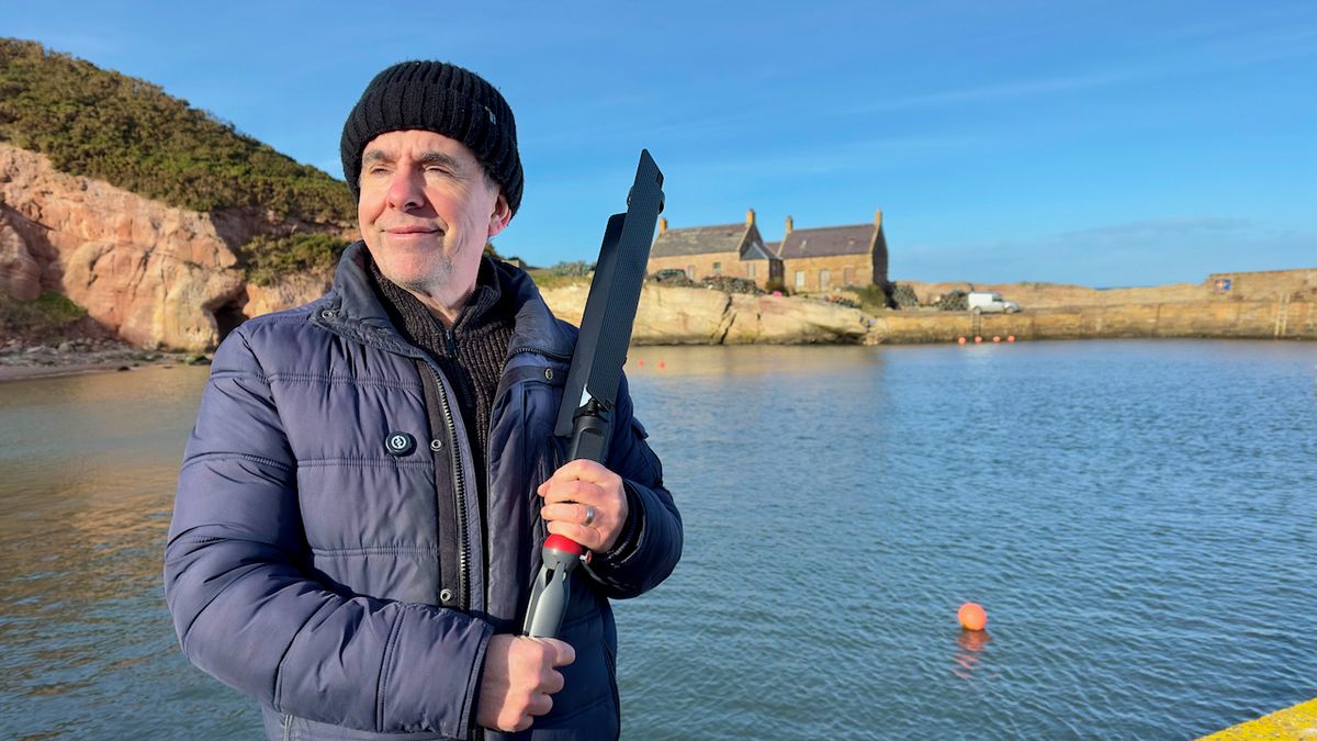 Godox LC500R Mini Light Stick review: affordable go-anywhere lighting ...