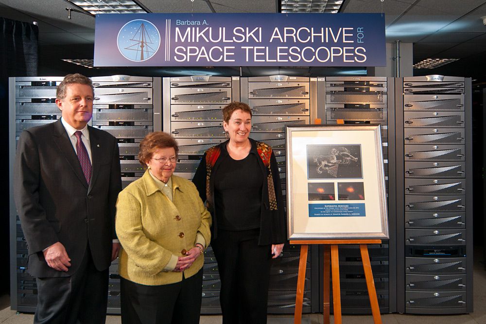 Huge Astronomy Archive and Exploding Star Named for Maryland Senator ...