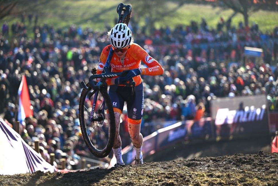 'My biggest goal is the world championships again' - Puck Pieterse ...