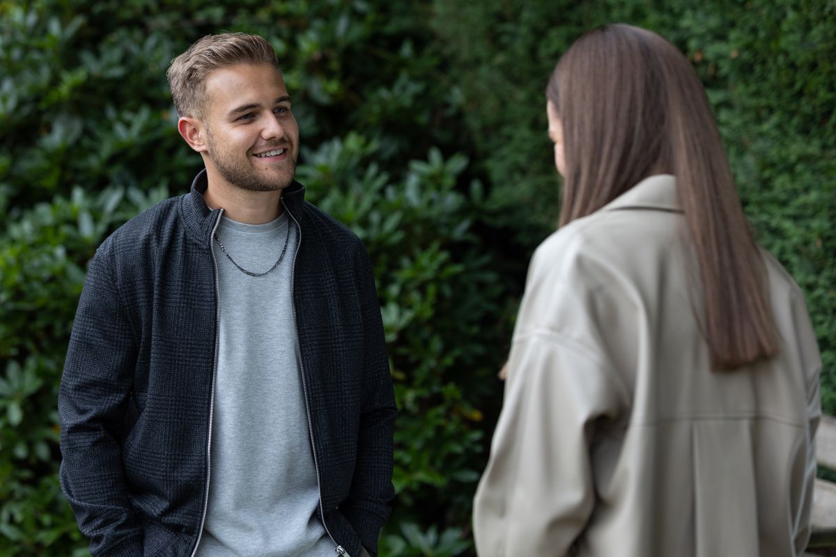 Hollyoaks spoilers: Warren Fox and killer Blue in face-off! | What to Watch