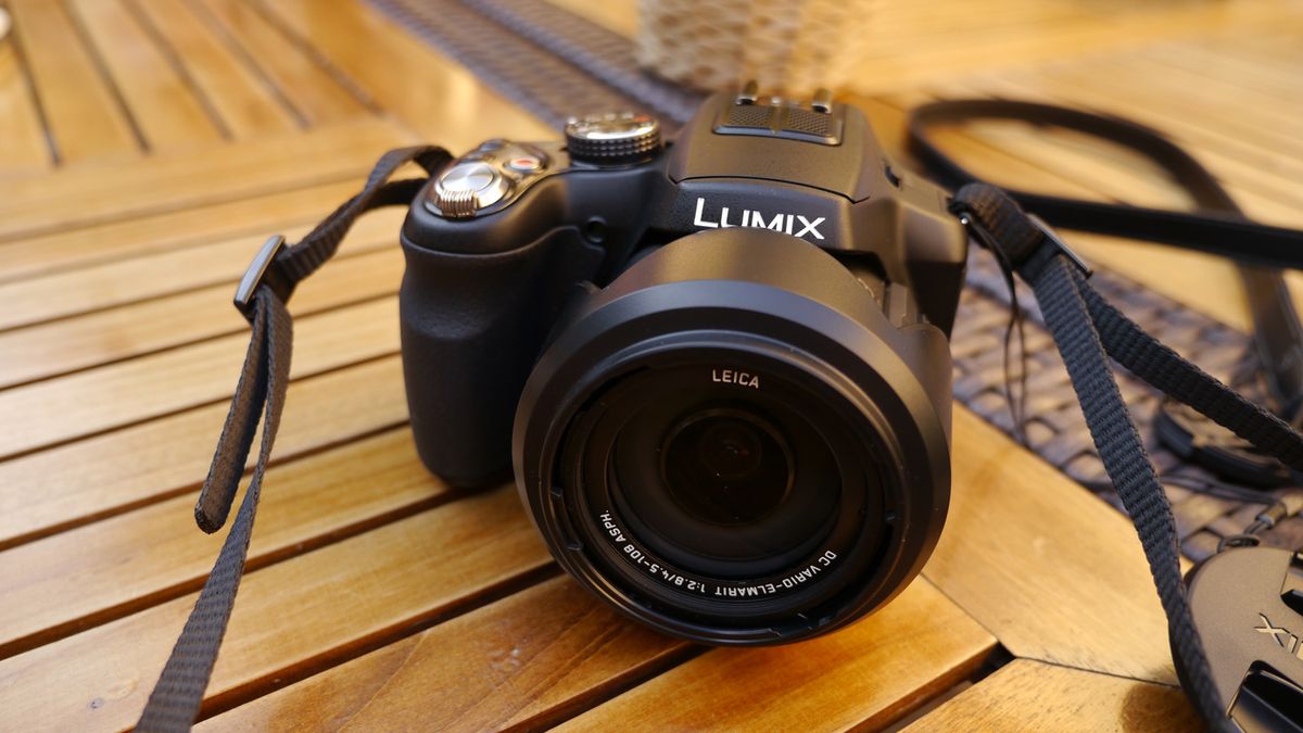 Panasonic Lumix FZ200 review | TechRadar