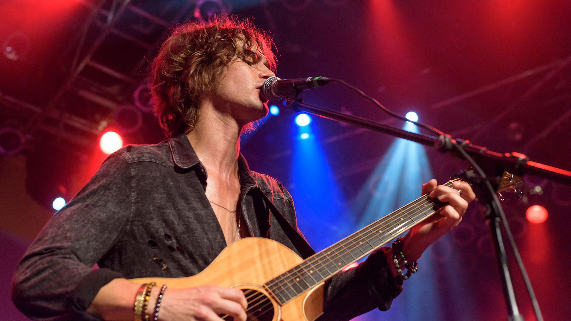 Cobi: “I was playing blues in bars until one in the morning as a 13 ...