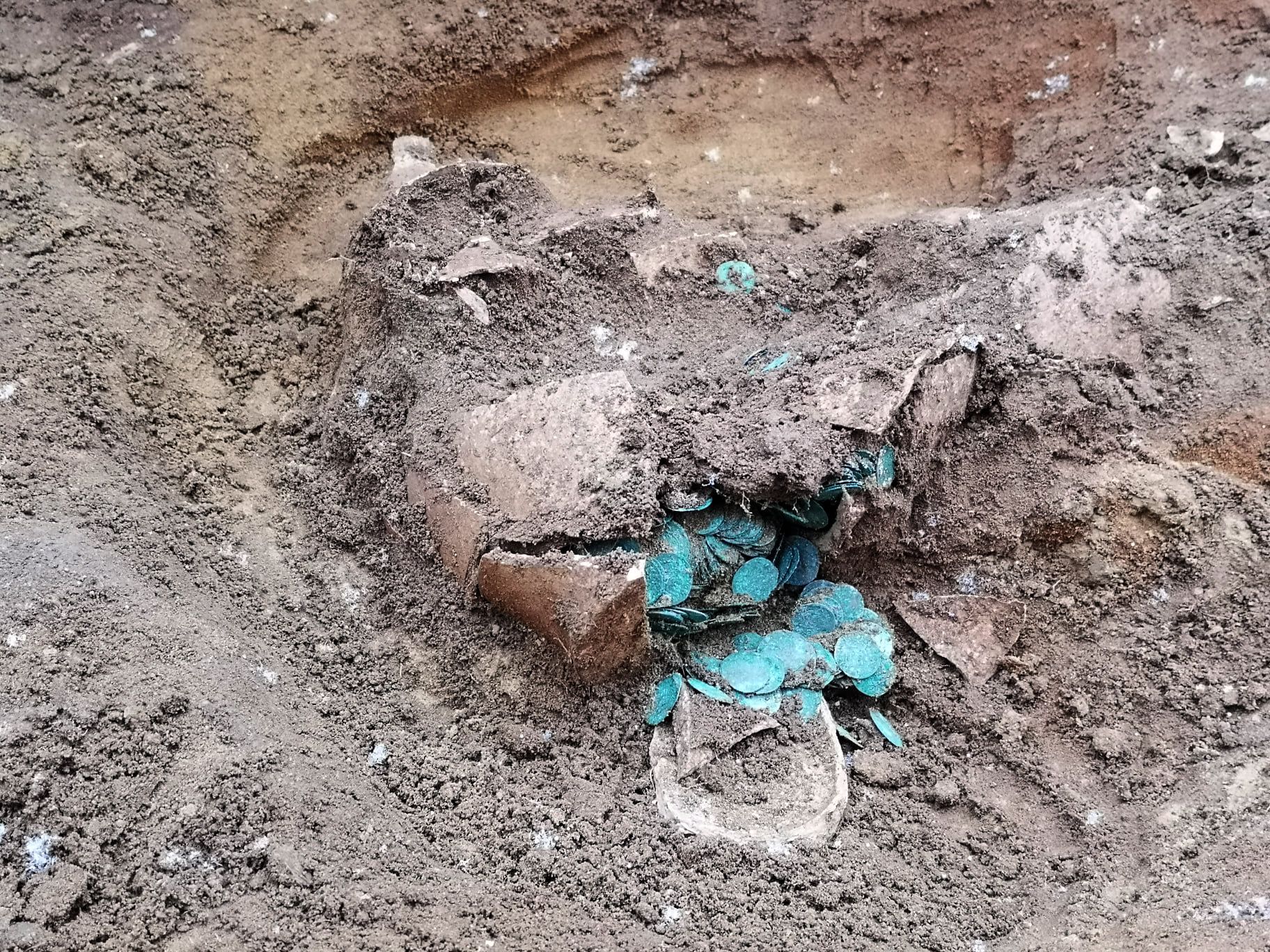 Stash of late medieval gold coins discovered on a farm in Hungary ...