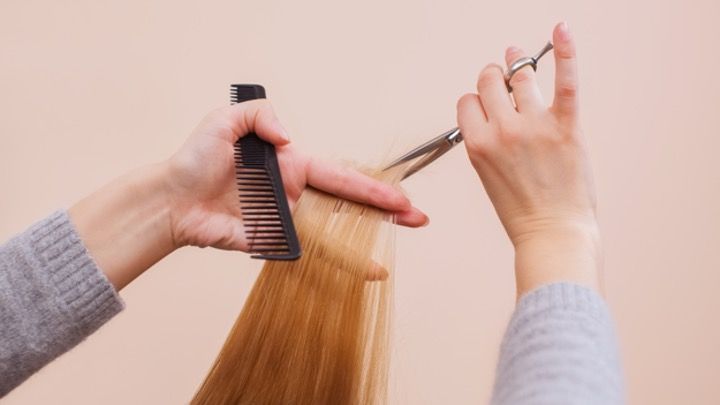 The trending shattered layers haircut, explained by experts | Woman & Home