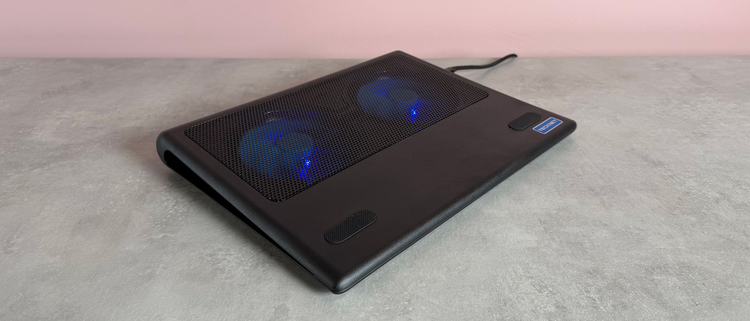 Tecknet N5 Laptop Cooling Pad review: not so stunning but it offers ...
