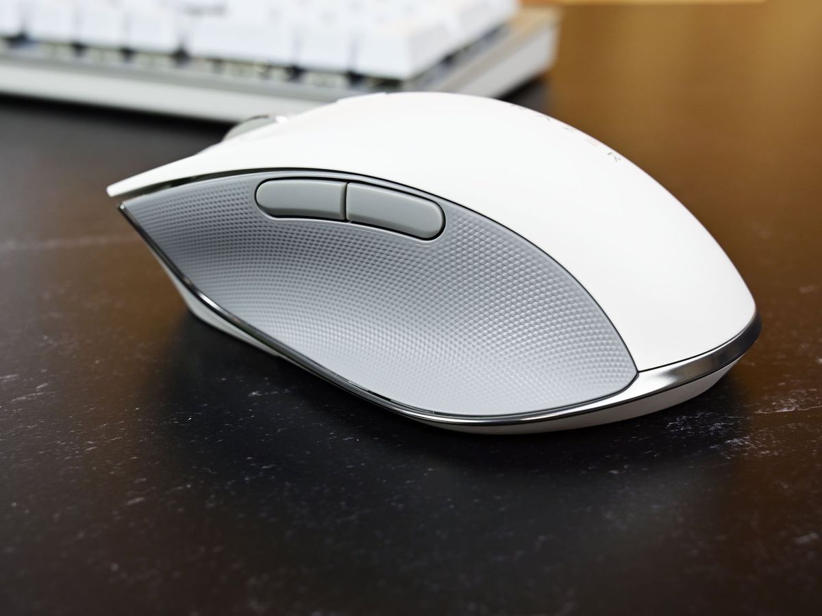 Razer and Humanscale 'Pro' ergo keyboard and mouse review: A dream for ...