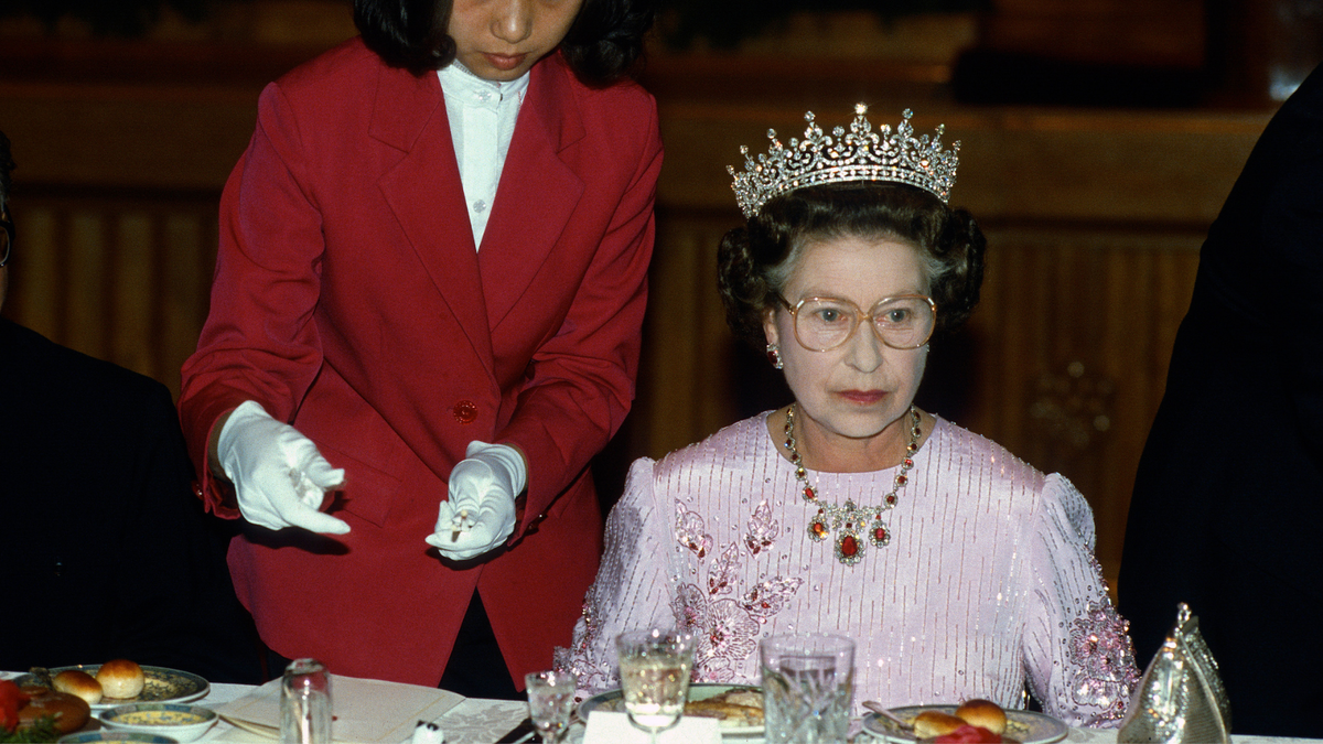 One of the Queen’s strange eating habits has been revealed and it’s so ...