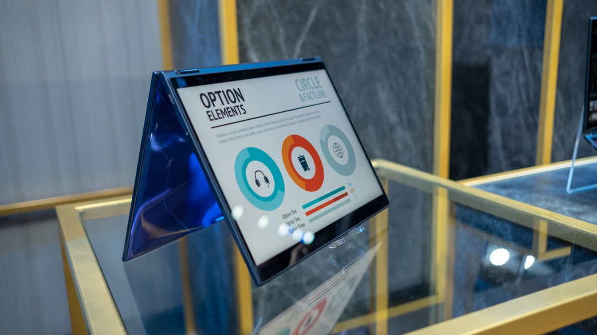 Asus Project Precog is a dual-screen AI-powered laptop from the future ...