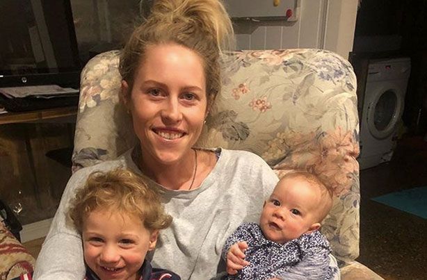 Mum Who Hasnt Washed Her Hair For Eight Months Says Its Never Looked