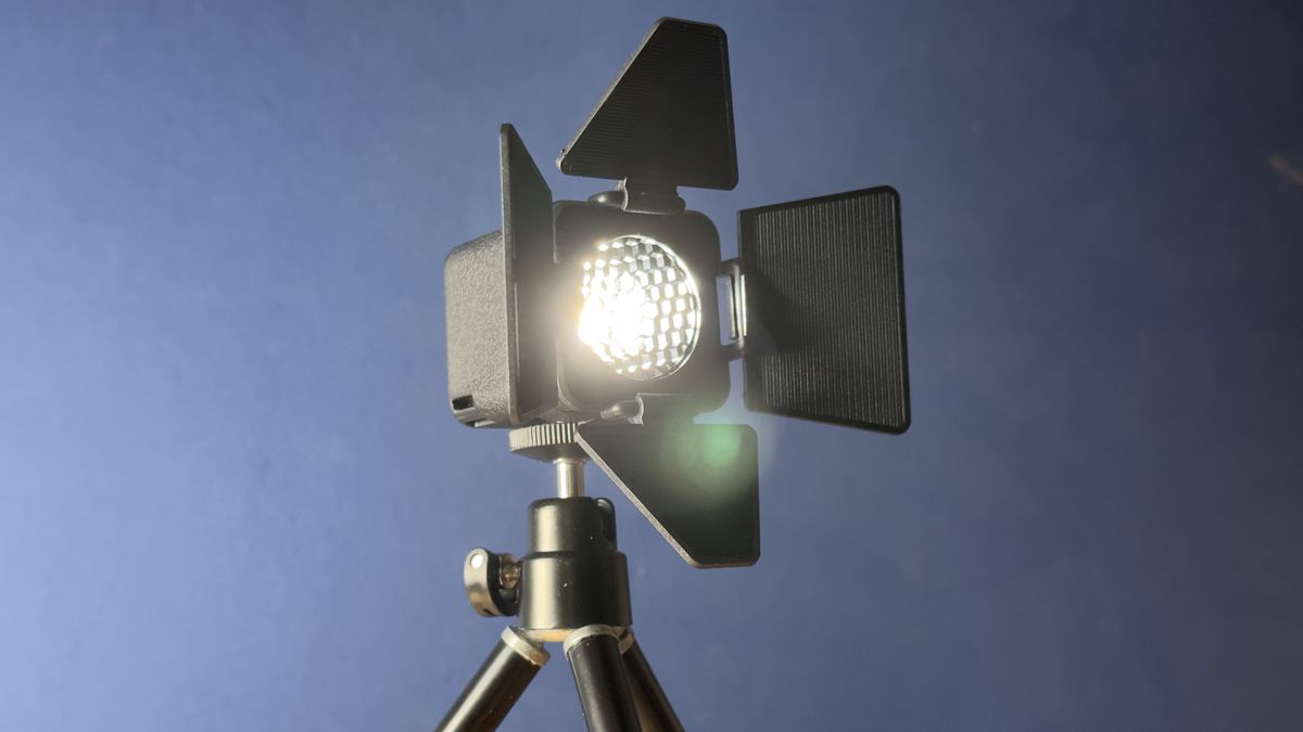 SmallRig RM01 mini LED Video Light Kit review | Digital Camera World