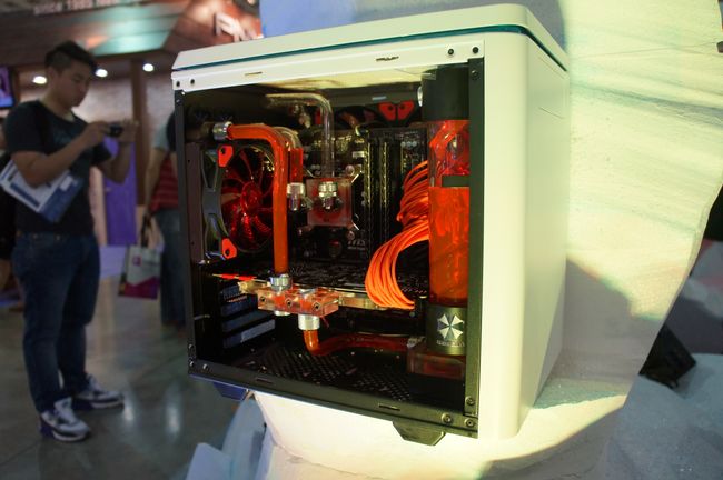 40 awesome custom rigs we saw at Computex | PC Gamer