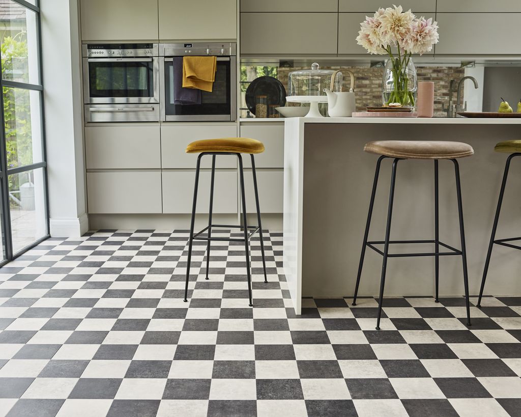 Vinyl kitchen flooring ideas: 17 practical but luxury floors | Homes ...