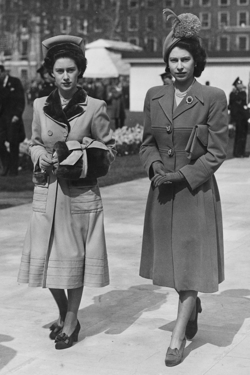 Young Photos of Queen Elizabeth and Princess Margaret | Marie Claire
