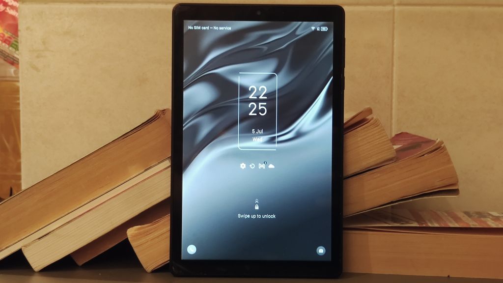 TCL Tab 8 LE review | Top Ten Reviews