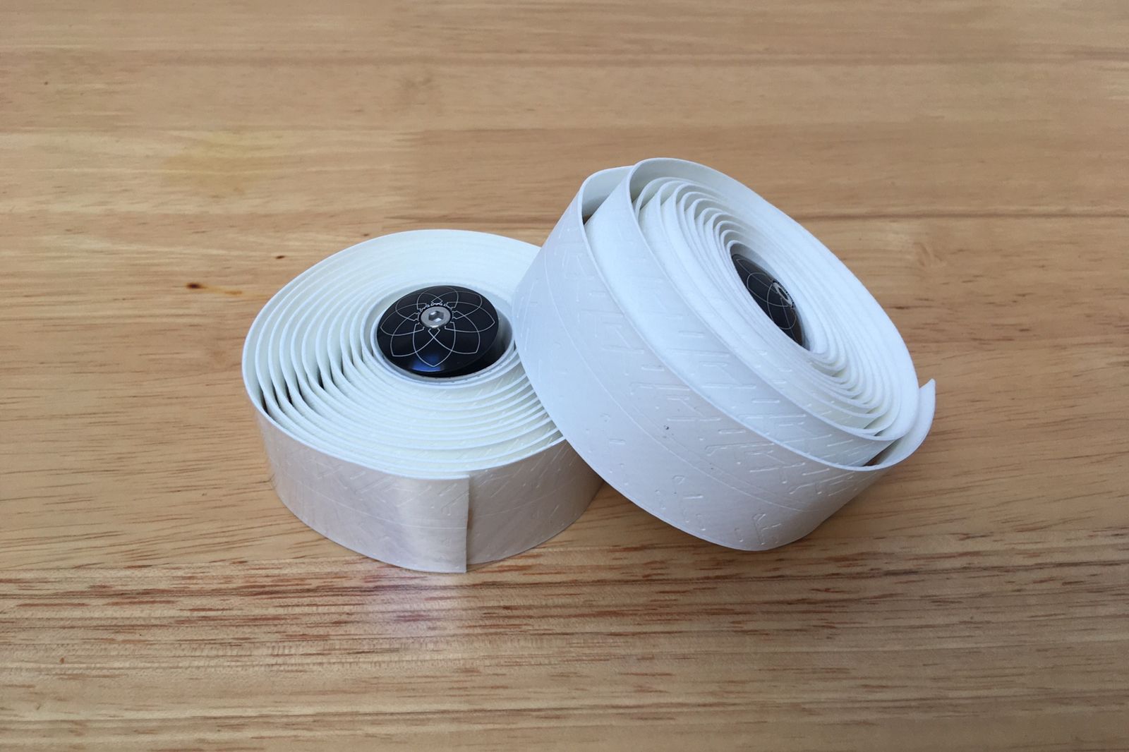 The best handlebar tape 2025, and how to wrap it | Cycling Weekly