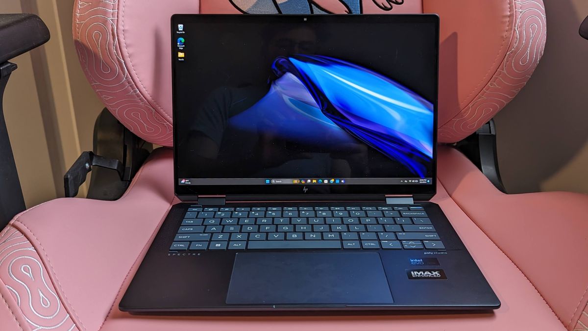 MSI Summit 13 AI+ Evo vs. HP Spectre x360 14 (2024): Which 2-in-1 is ...