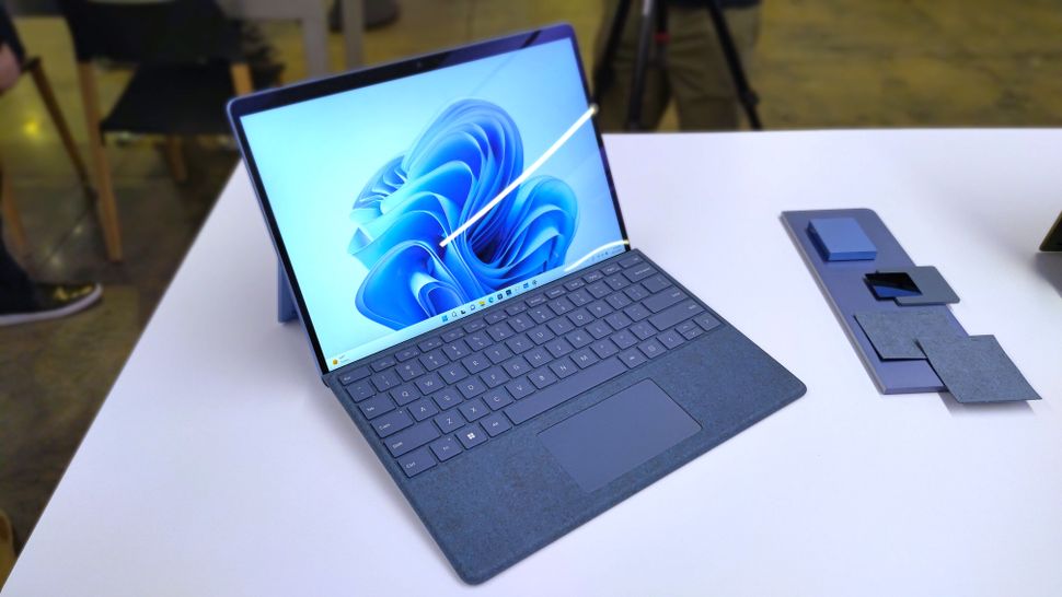 Microsoft unveils Surface Pro 9 with Intel and ARM chips, 5G support ...