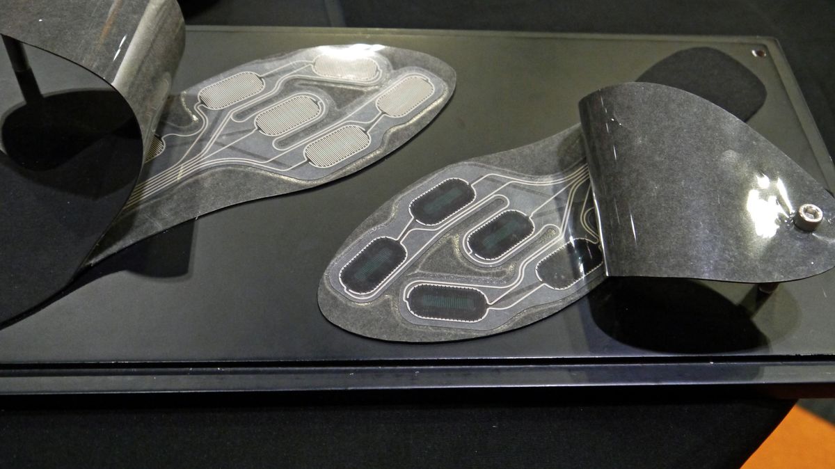 These smart insoles might be the missing link to running faster | TechRadar
