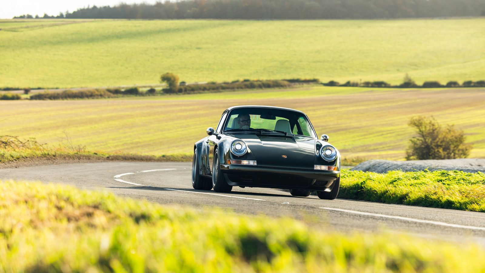 Theon Design transform classic Porsches into a low-key bespoke supercar ...