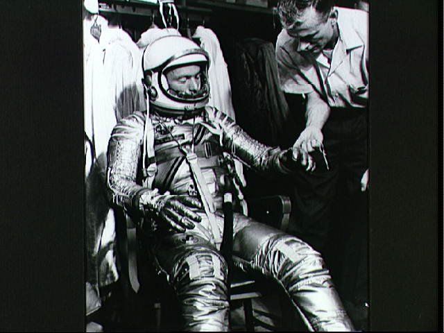Aurora 7: Astronaut Scott Carpenter's Mercury Flight in Pictures | Space