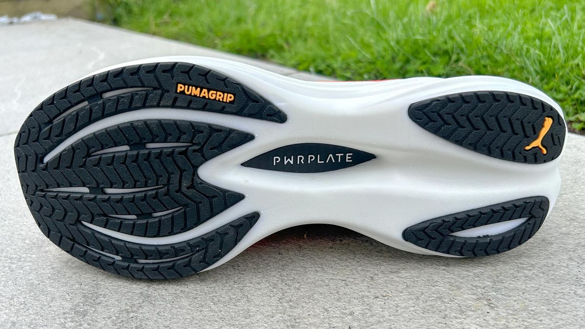 Puma Deviate Nitro 3 review: a versatile plated training shoe | Tom's Guide