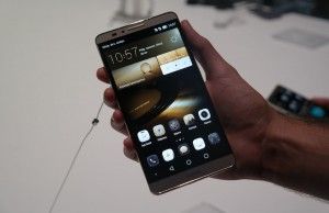 Huawei Ascend Mate 7 Hands-On: 2-Day Battery Life | Laptop Mag