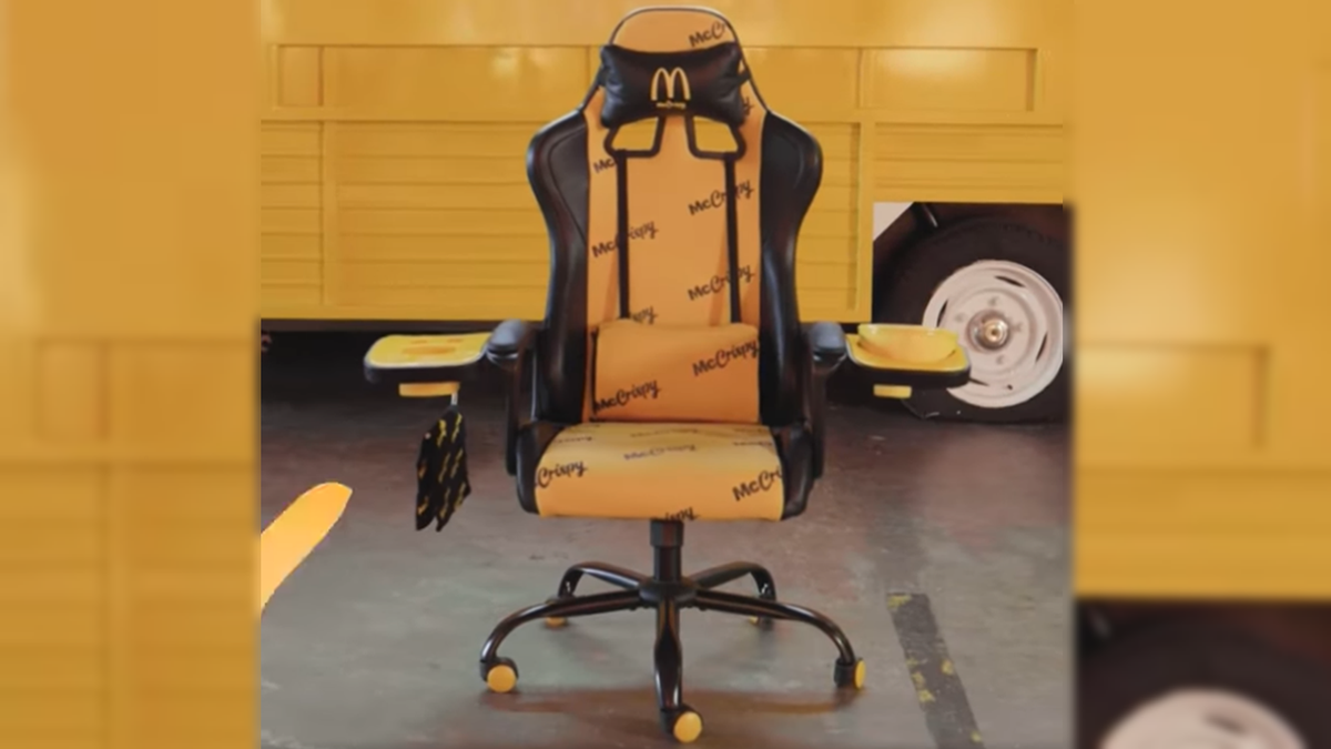 McDonald's McCrispy Gaming Chair Has a Fry Holder and Sandwich Warmer ...