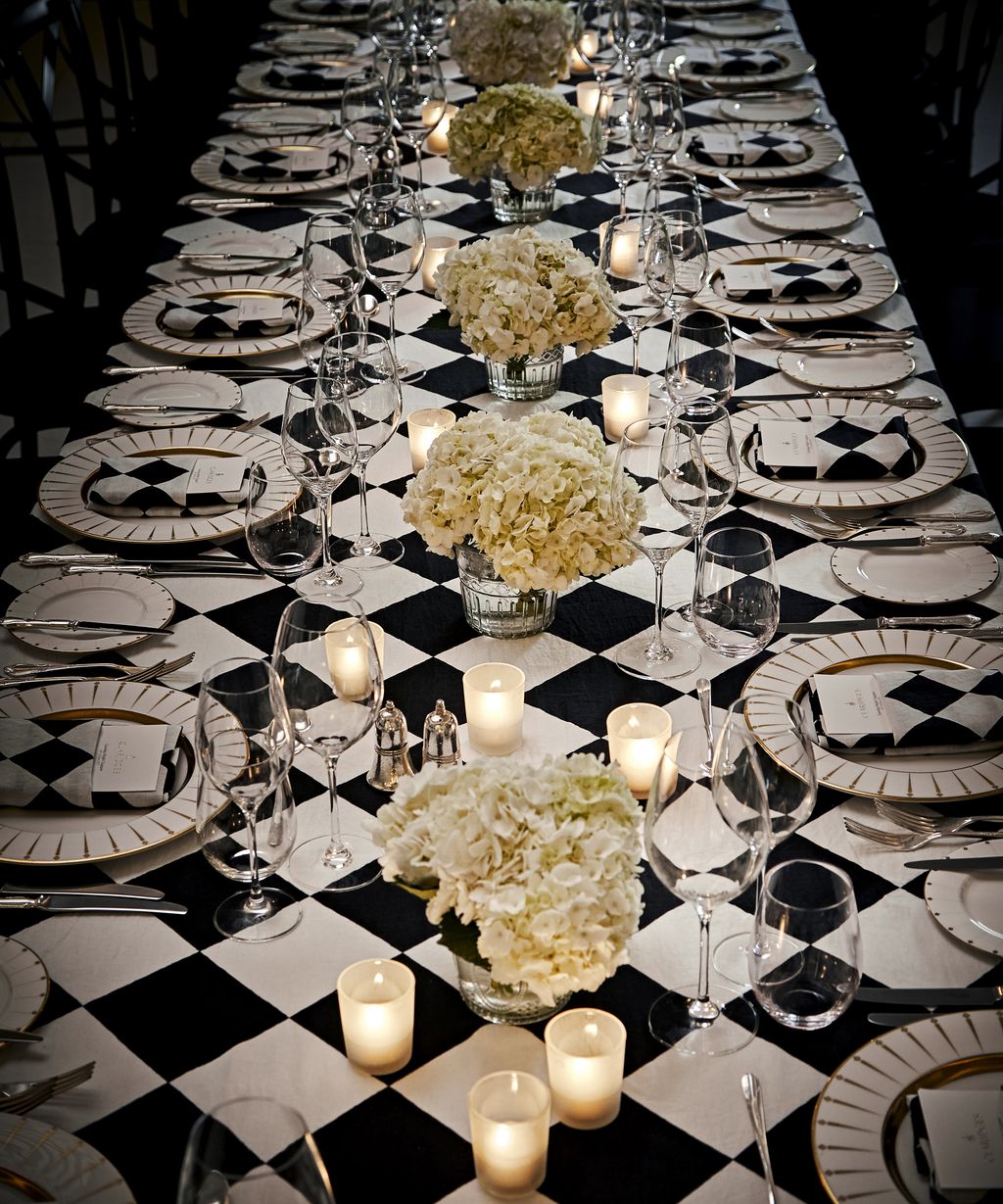 12 Halloween table decor ideas for a stylish, spooky display | Homes ...