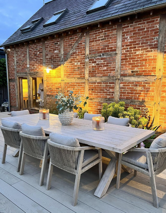 Outdoor Table Centerpiece Ideas — 6 Eye Catching Choices | Livingetc