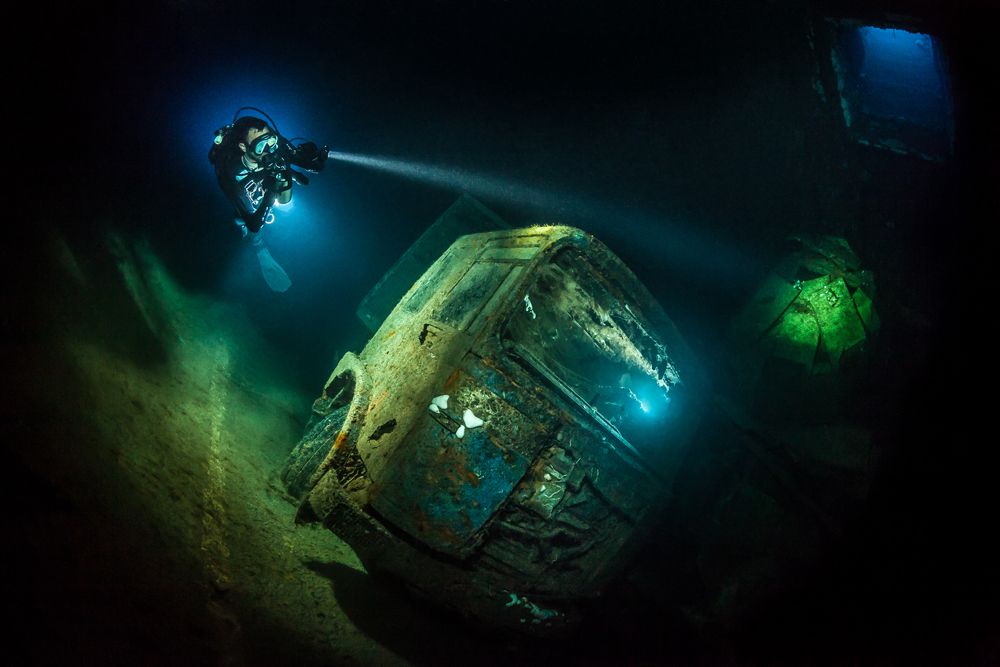 Stunning Photos Capture Eerie Underwater Shipwrecks | Live Science