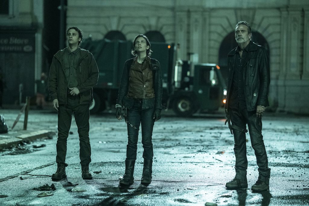 New Walking Dead Pics From Negan And Maggie Spinoff Reveal Location TWD ...