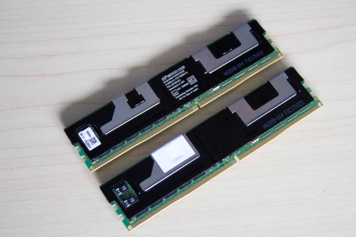 Intel Displays 512GB Optane DC Persistent Memory DIMMs | Tom's Hardware