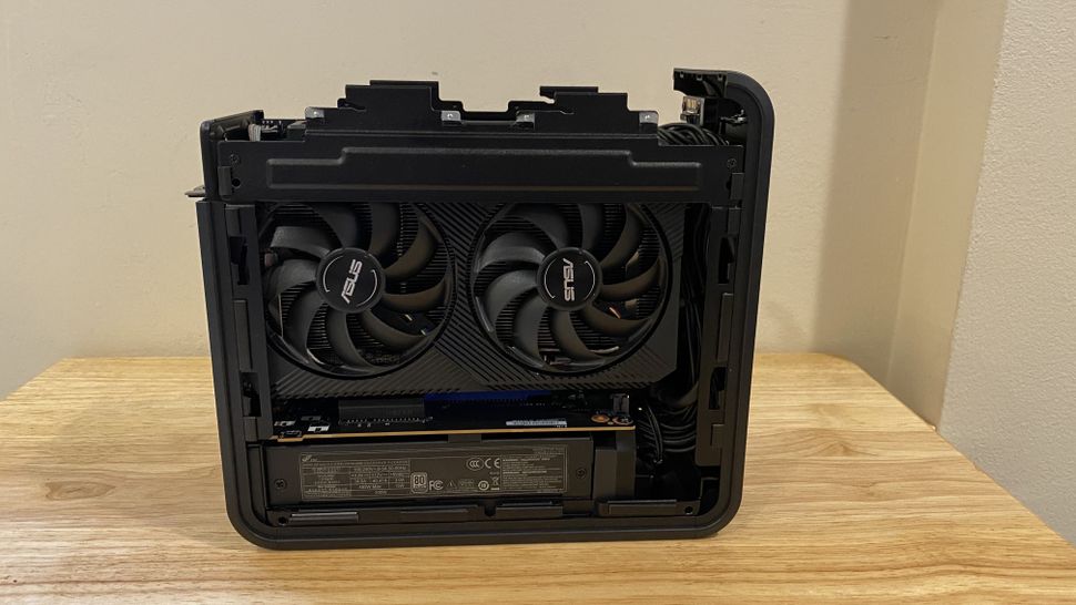 Intel NUC 9 Extreme Kit (Ghost Canyon) Review: In Its Compute Element ...