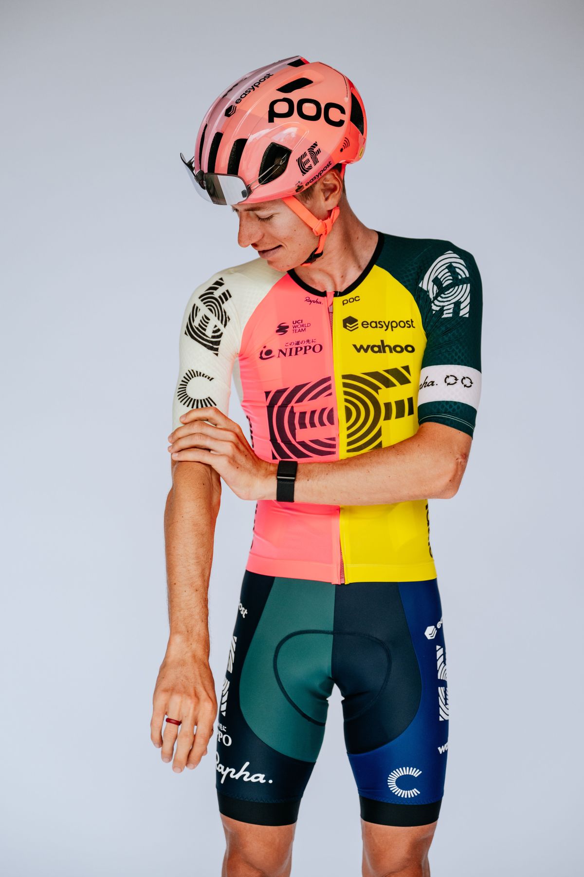 Rapha stuns with new EF Education-EasyPost Giro d'Italia switch-out kit ...