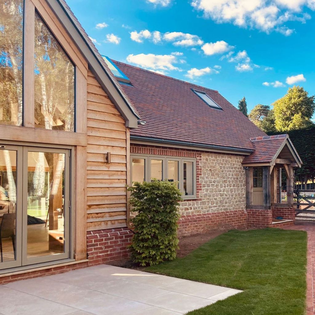 Types of roof tiles explained | Ideal Home