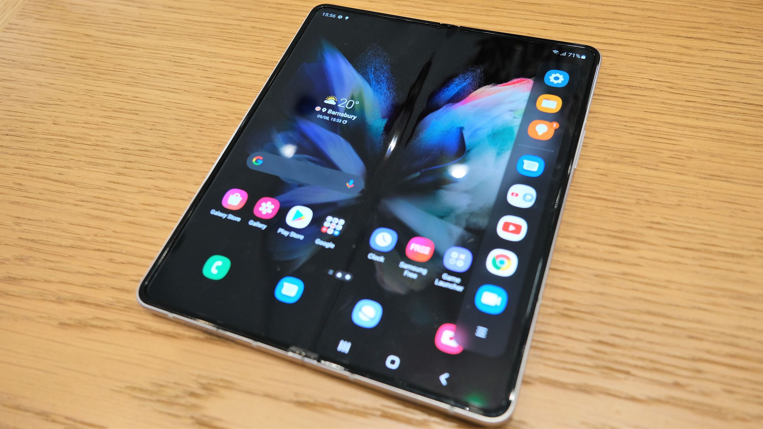 I love Samsung’s tri-fold phone tech, but this phone looks like a brick ...