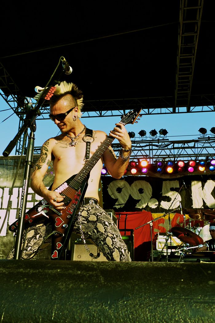 Interview: Sal Costa on Getting in Gear with My Darkest Days | Guitar World