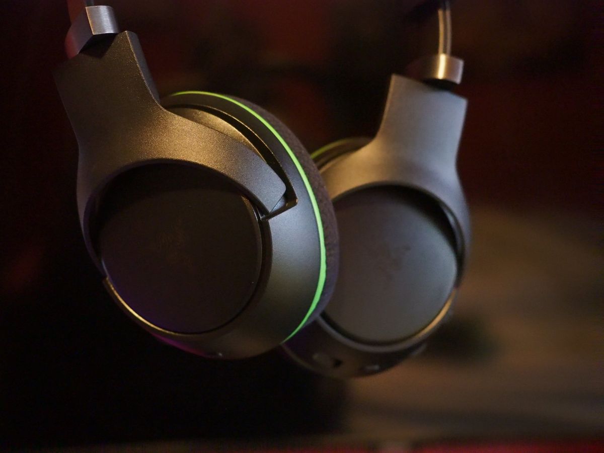 Razer Kaira Pro Xbox headset review: Bluetooth and Xbox wireless ...