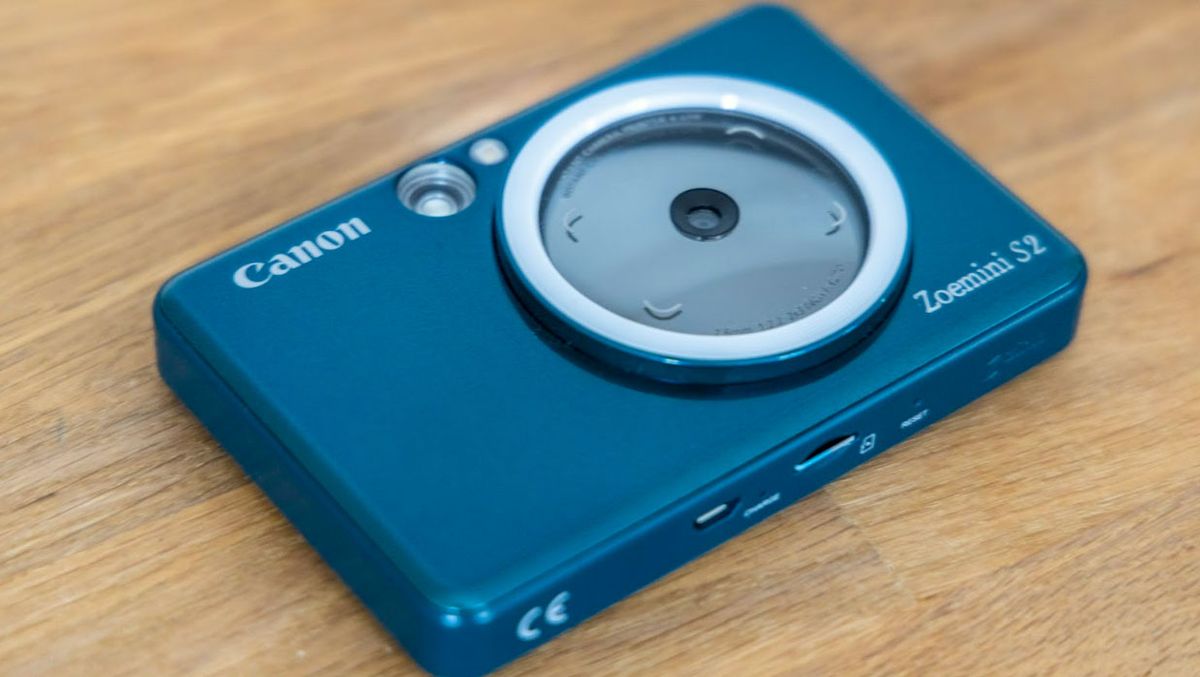 Point, shoot and print: the Canon IVY CLIQ+2 lets you take photos ...