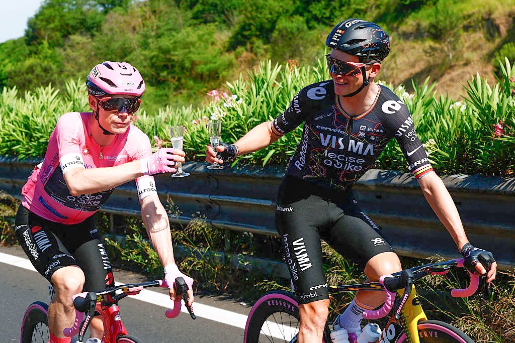 Giro d'Italia 2026 GC standings – Who is currently leading the race ...