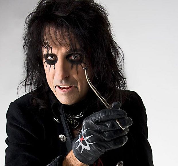 Shock Rock! The Attack of Alice Cooper, Kiss, Slipknot and the 10,000 ...