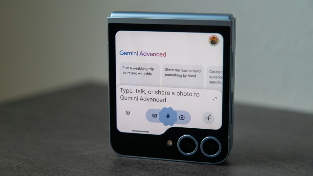 Best small phone | Android Central