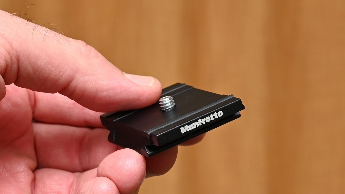 Manfrotto Befree Advanced AS review: Stick or twist? This travel tripod ...