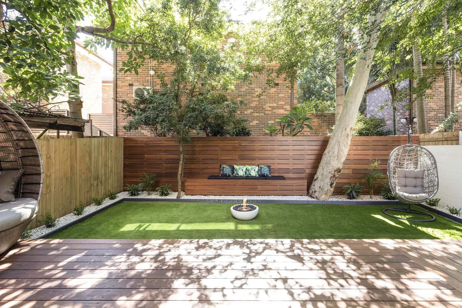 Lawn ideas: 10 gorgeous designs for plots of all shapes and sizes ...
