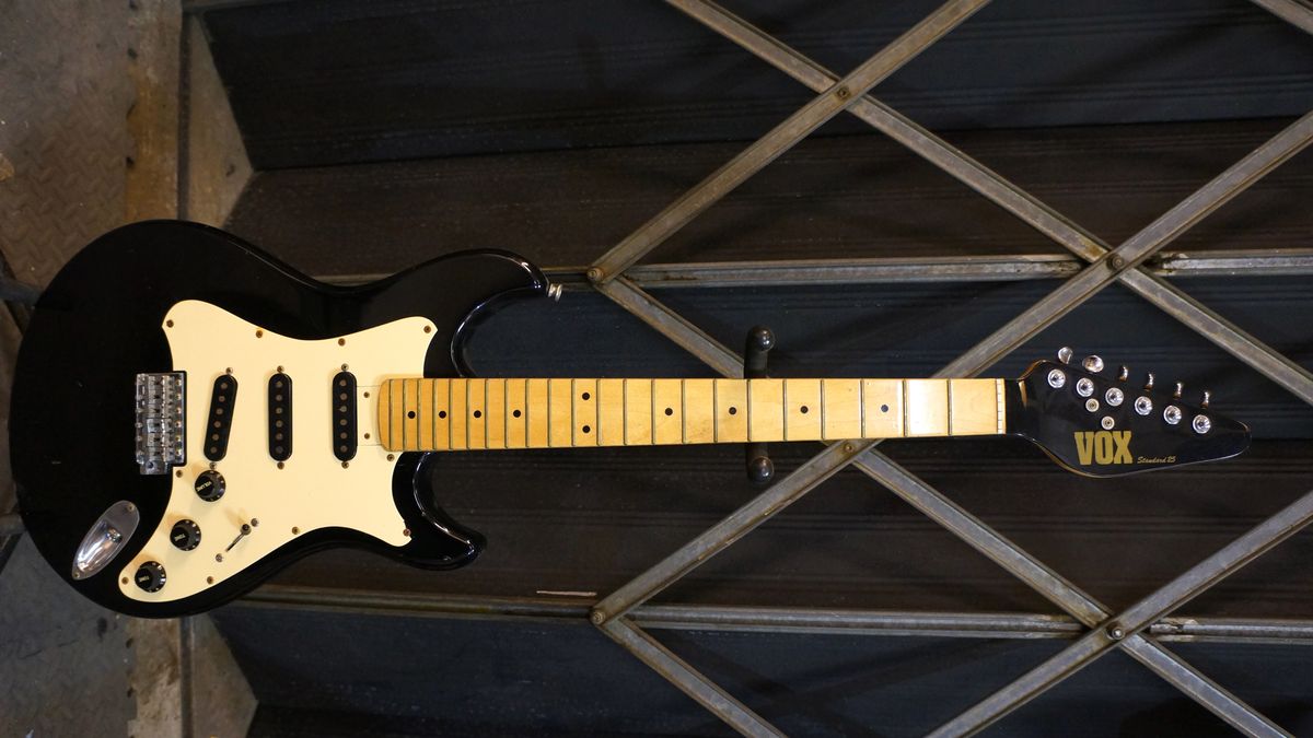 How to mod your Strat to sound like a Tele with a 7-way circuit ...